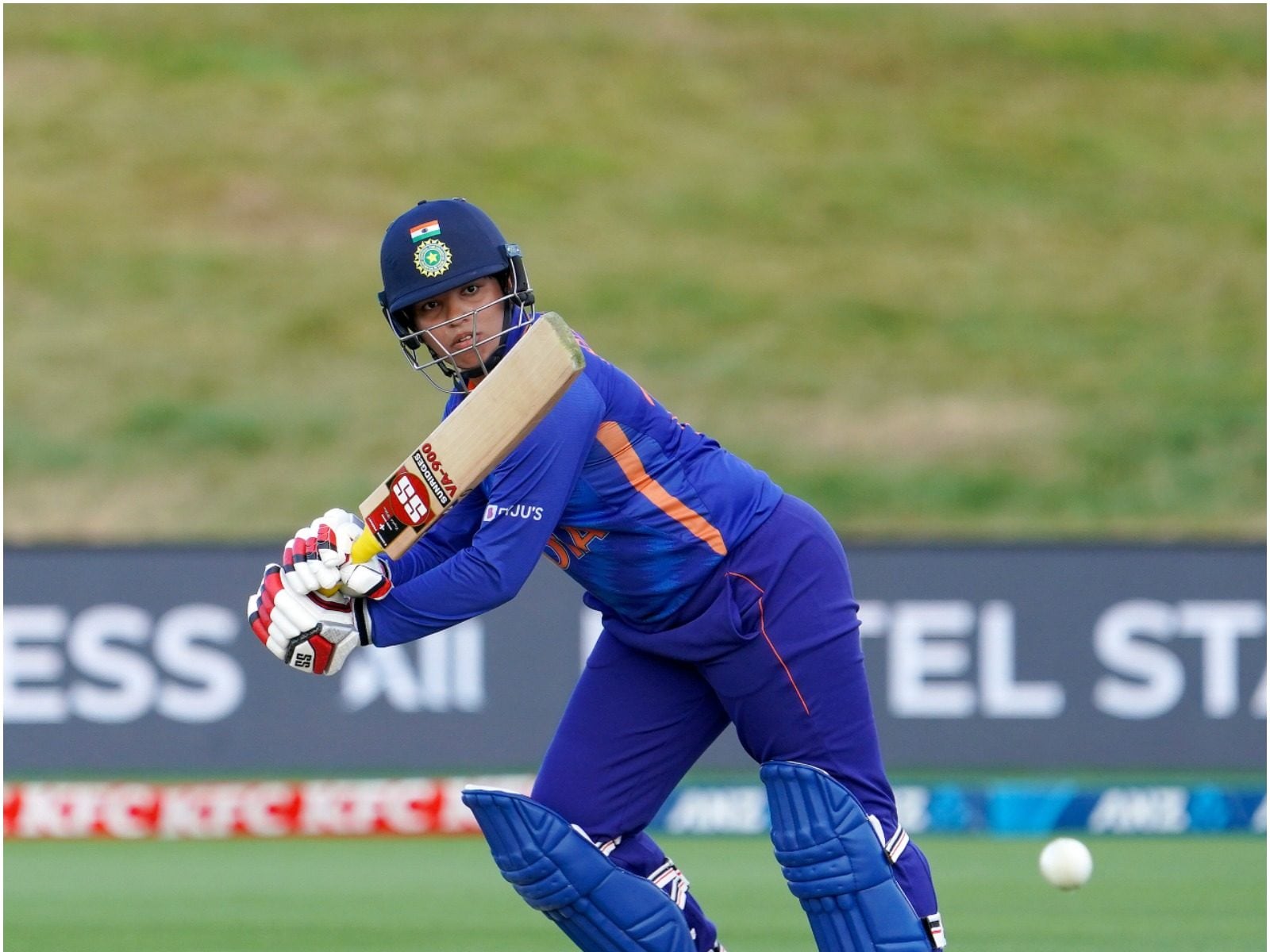 Father Sold Business For Her Cricket Dreams, Played With Borrowed Bats ...