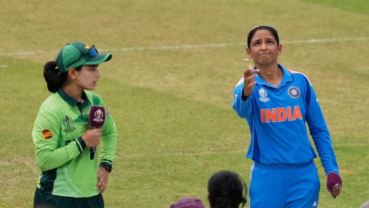Big Blunder! PAK Captain Loses Toss But Still Allowed To Choose ...