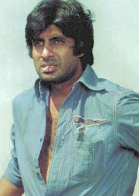 This 80s Actor, Once A Rival Of Amitabh Bachchan, Ended Up Working In B ...