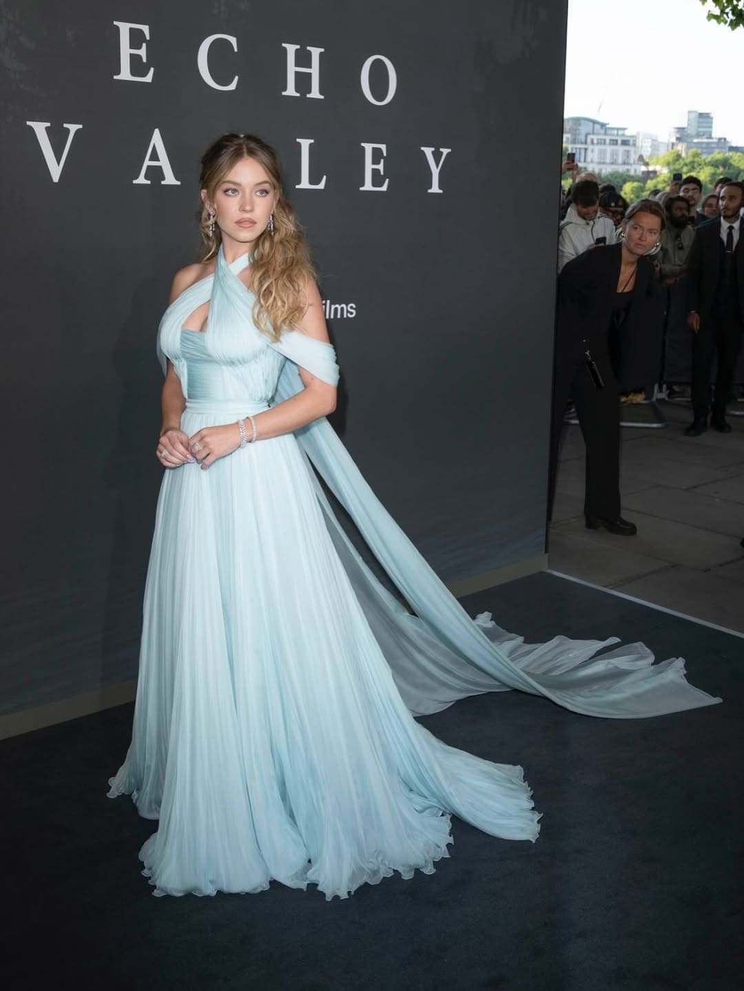 Sydney Sweeney’s Style Reign: Fashion Moments That Stopped The Show