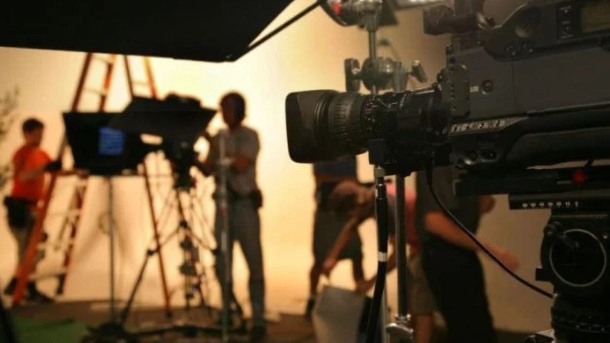 This Actor Once Worked At A Saree Shop In Karol Bagh, Failed In Exams ...
