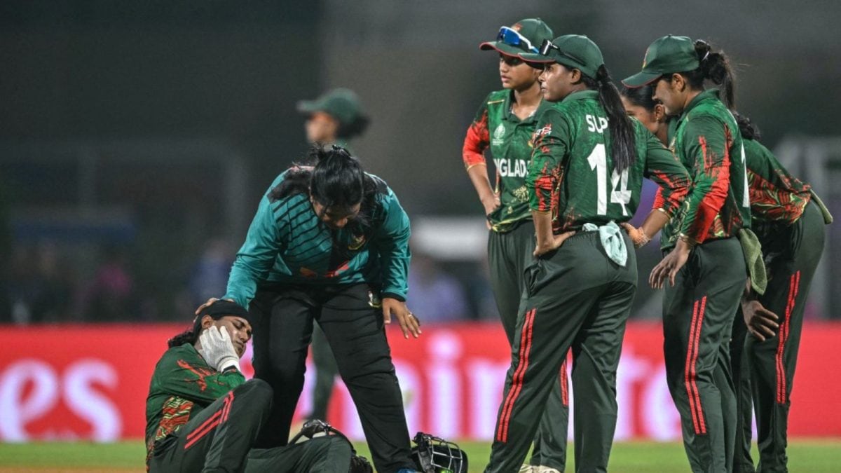 Nigar Sultana Forced Off Field After Blow Behind The Stumps Against Sri ...