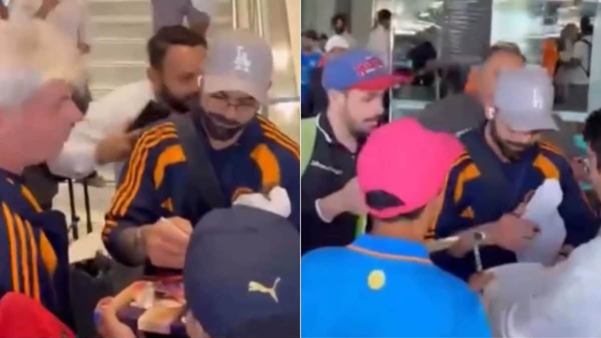 Virat Kohli Mobbed At Sydney Airport, Ex-India Captain Obliges For ...
