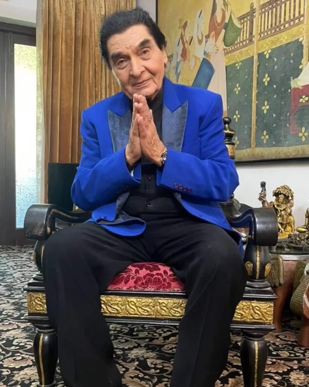 Asrani Remembered: Iconic Photos With Bollywood Legends Over the Years