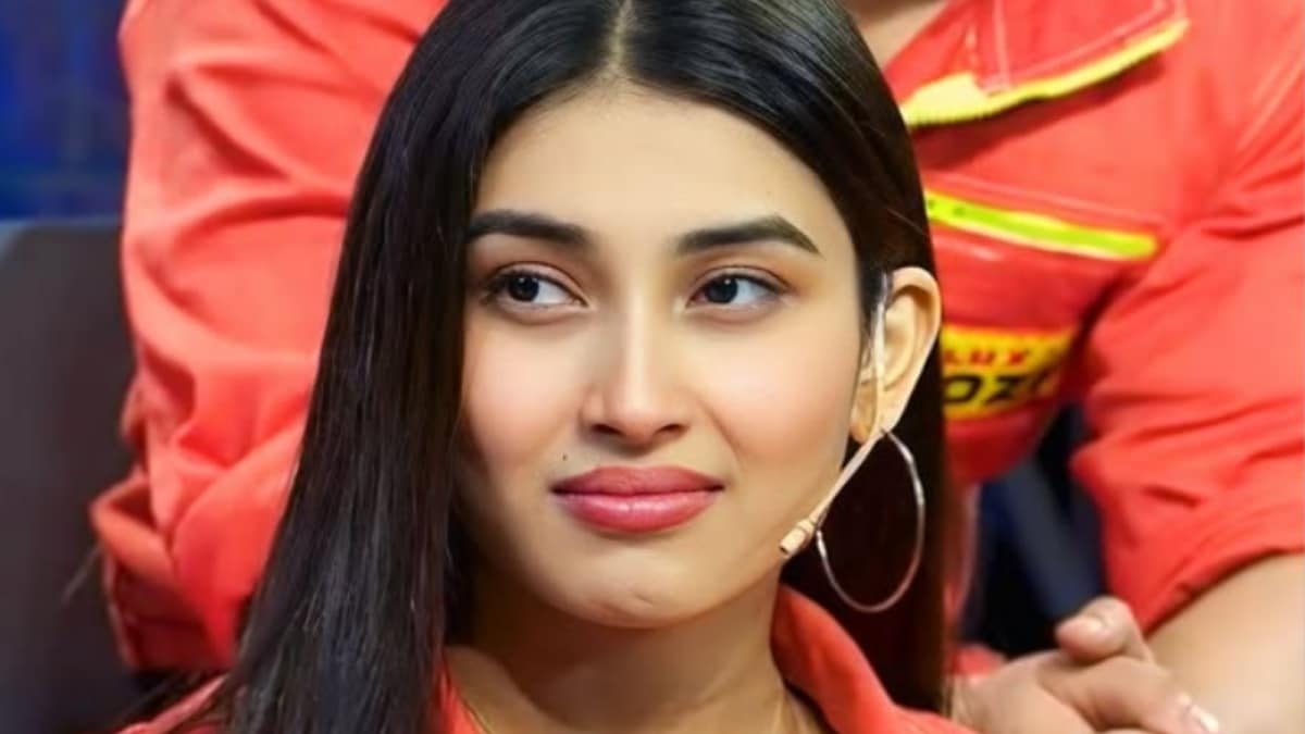 Rise and Fall: Rs 1 Crore Exit Clause Stops Akriti Negi From Leaving The Show | Television News ...