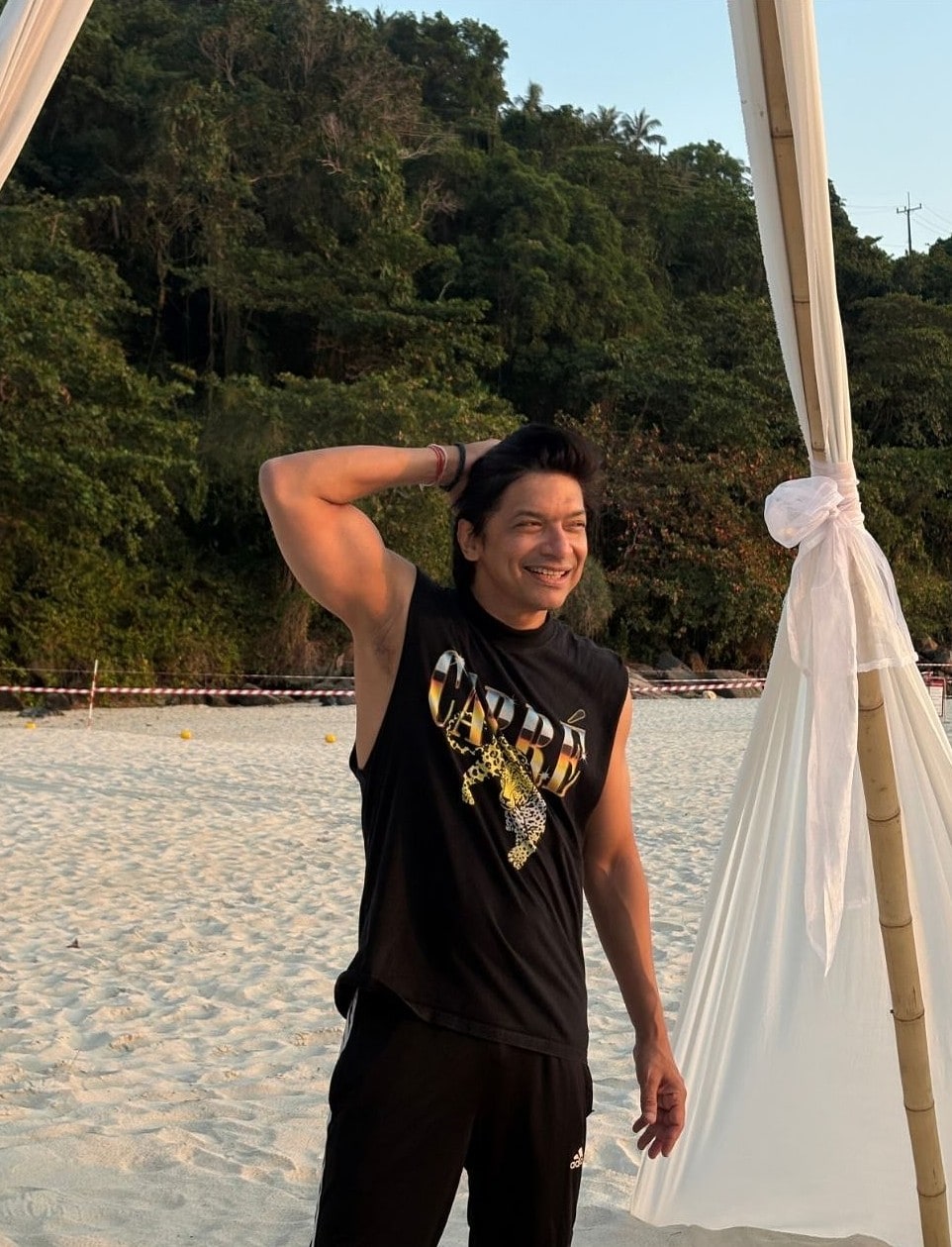 Born To A Music Director, This Bollywood Singer Sold Pens And Cable Connections To Support ...