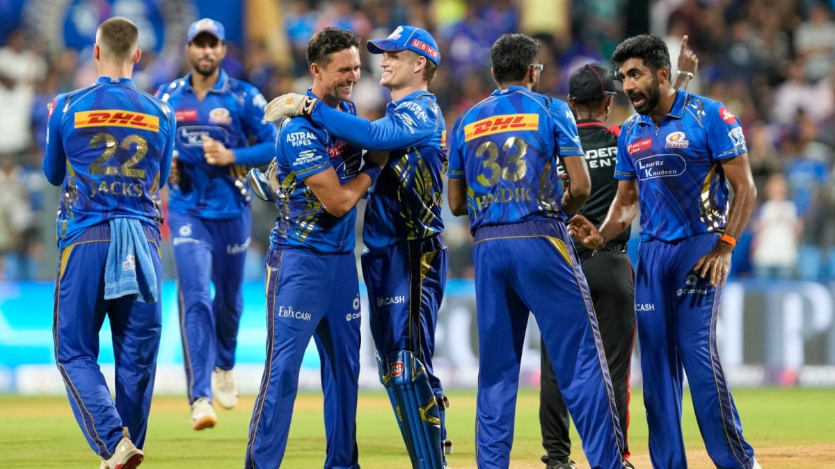 Mumbai Indians' Overseas Star Surprises Fans With Diwali Wish In ...