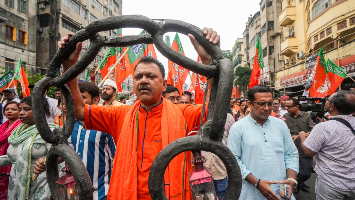 BJP Crafts Bengal Strategy Ahead Of 2026 Polls: Local Issues, Worker ...