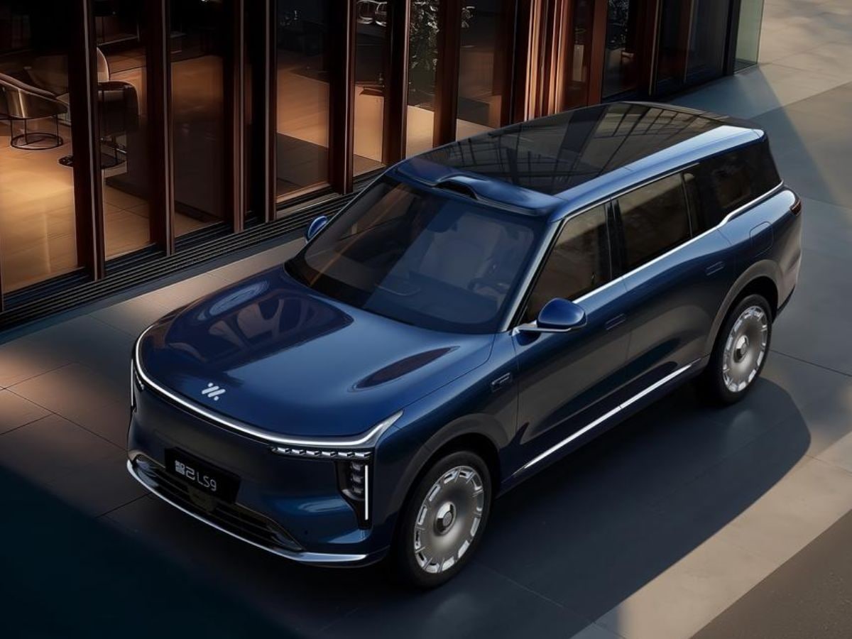 A Car With 5K Display And Built-In Shower? IM Motors' LS9 SUV Creates ...