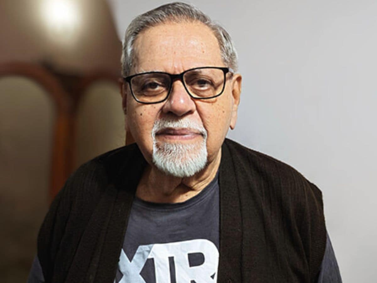The Veteran Tollywood Comic And His Cricketer Son-In-Law Who Scored 21 ...