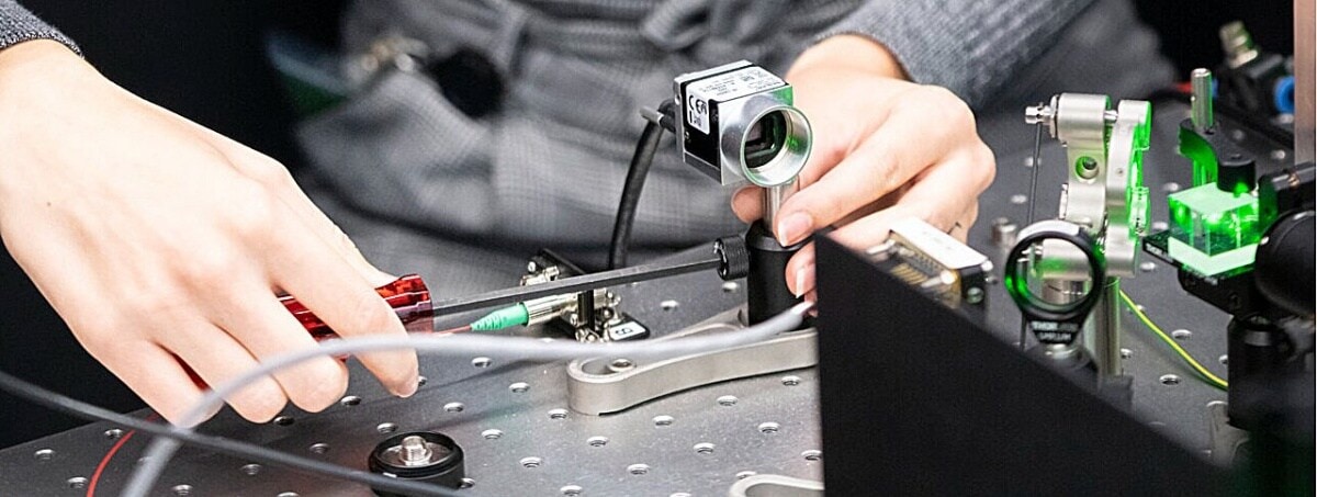 Where Does Lightning Begin? Scientists Capture The Tiny Spark That ...