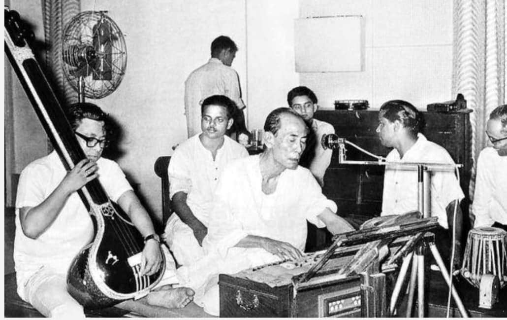 ‘Unwell’ SD Burman’s Song Was Called ‘Weak’ By Guru Dutt, But It Became ...