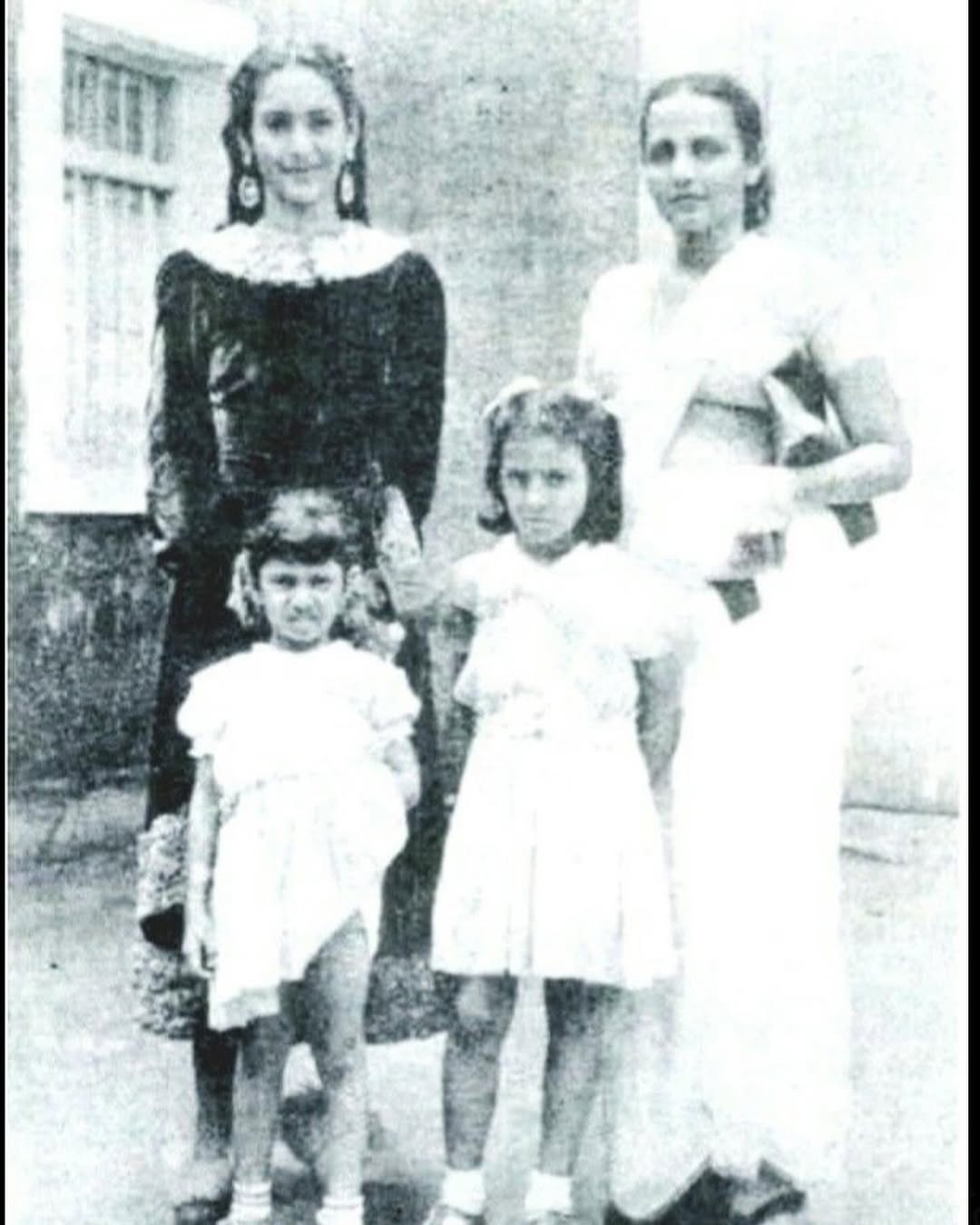 Bollywood Icon, Related To Nutan And Kajol, Opened Doors For Women, But ...