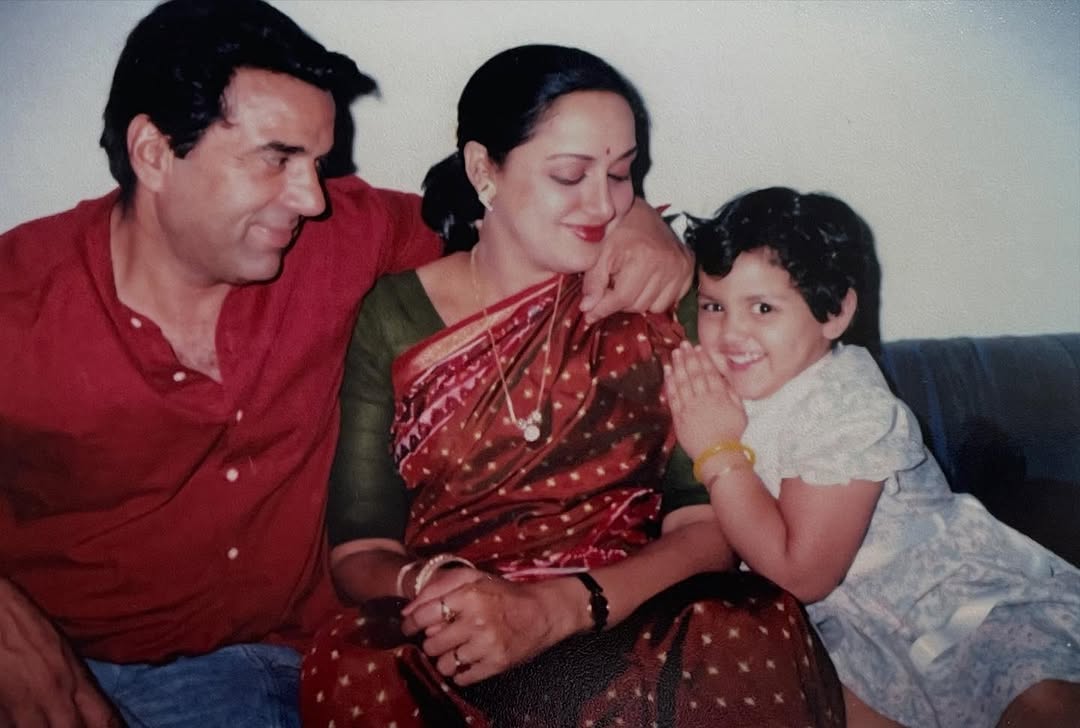 This Dharmendra Film Ruled Theatres For 50 Weeks, Made Him Overnight Star