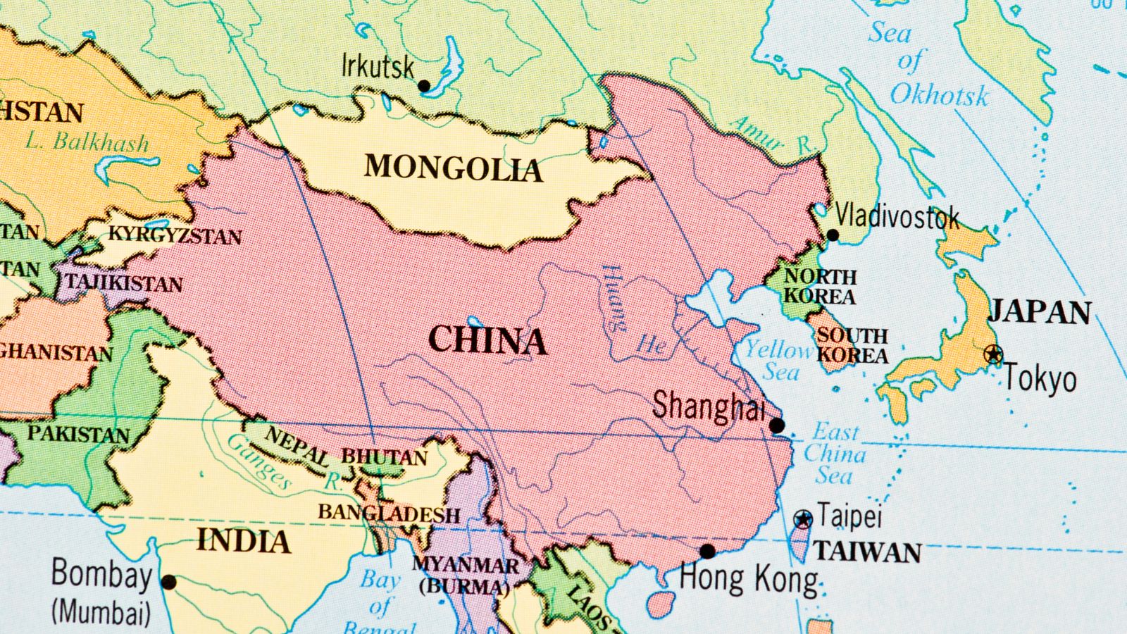 10 Baba Vanga Predictions For 2026 That Will Leave You Stunned