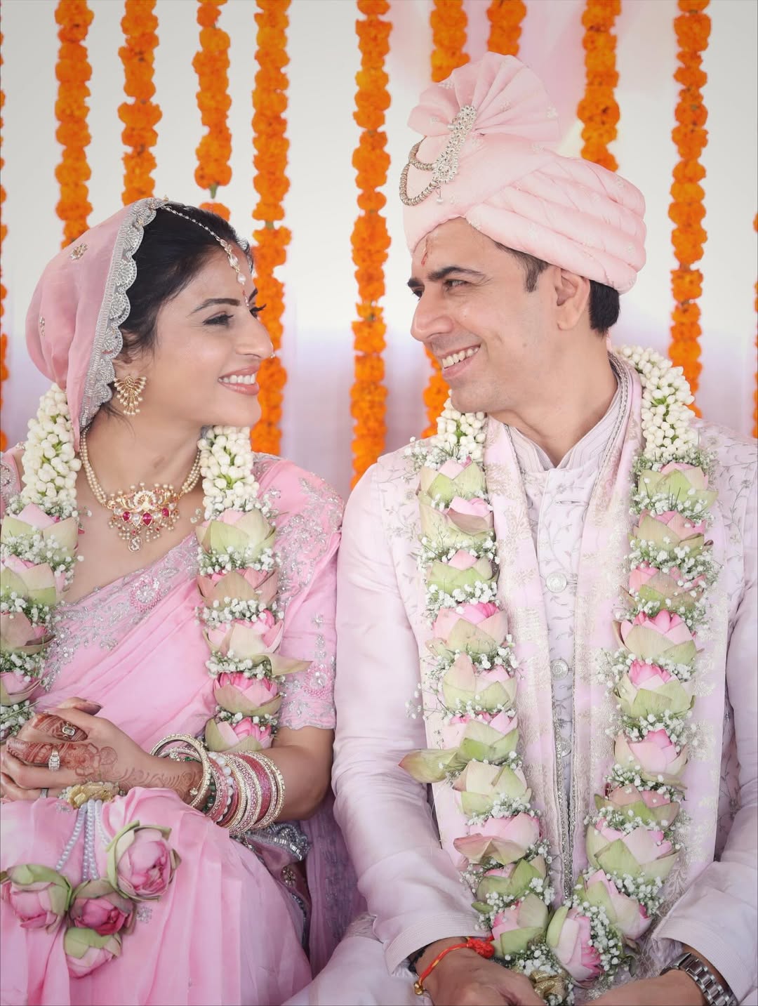 Kyunki Saas Bhi Kabhi Bahu Thi Actors Ashlesha Savant And Sandeep ...