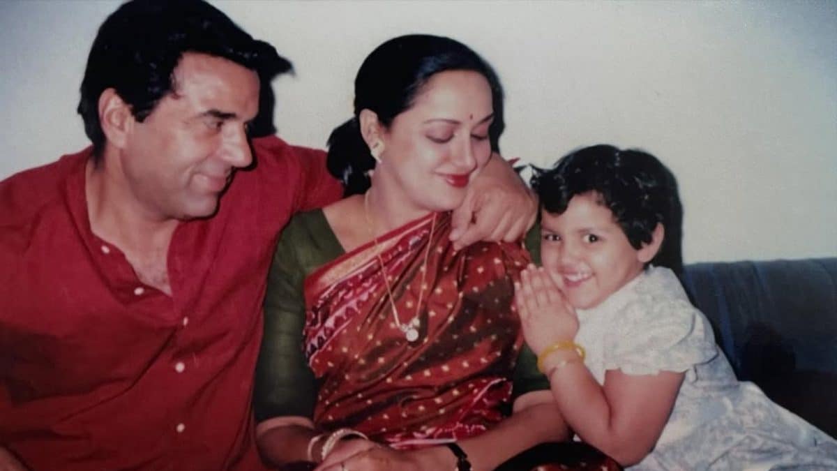 Hema Malini Chose Not To Live With Dharmendra After Marriage: ‘Fingers ...