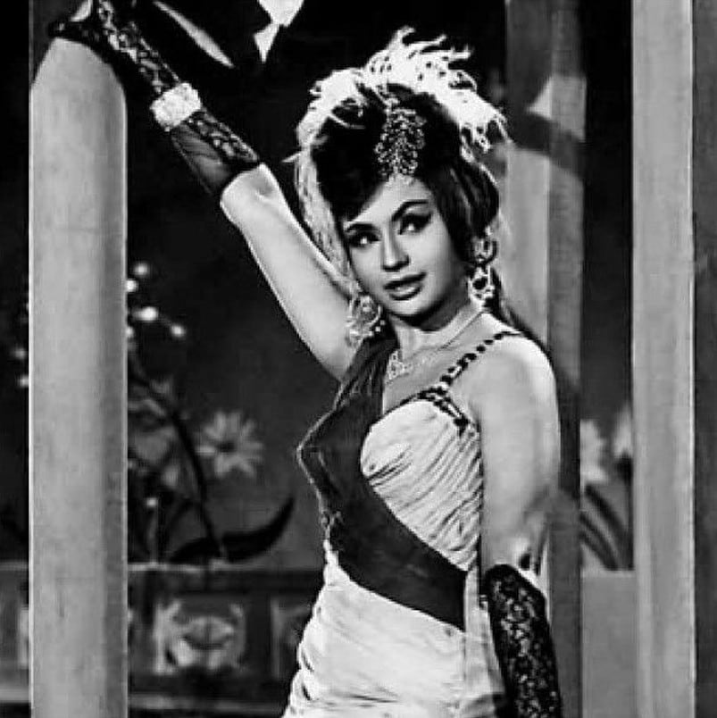 She Survived WWII, Became An Unmatched Screen Icon, Now Mother To A ...