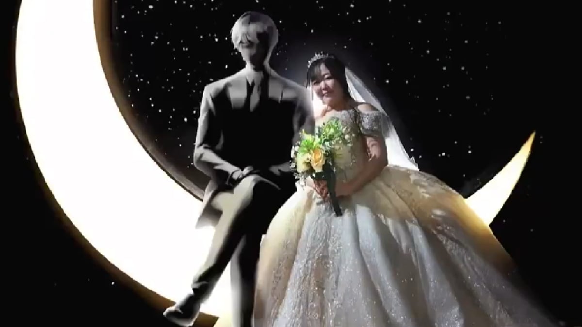 Japanese Woman Creates AI Boyfriend Using ChatGPT, Marries Him After He ...