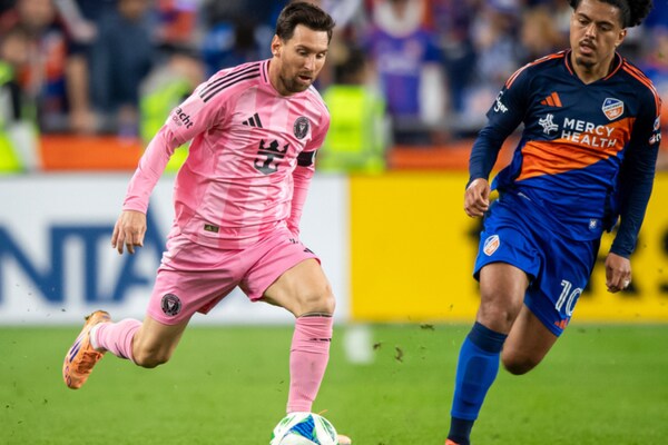 Lionel Messi News: Latest Lionel Messi News and Updates at News18