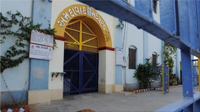 Ricin Terror Plot Accused Ahmed Saiyed Injured In Scuffle At Gujarat's ...