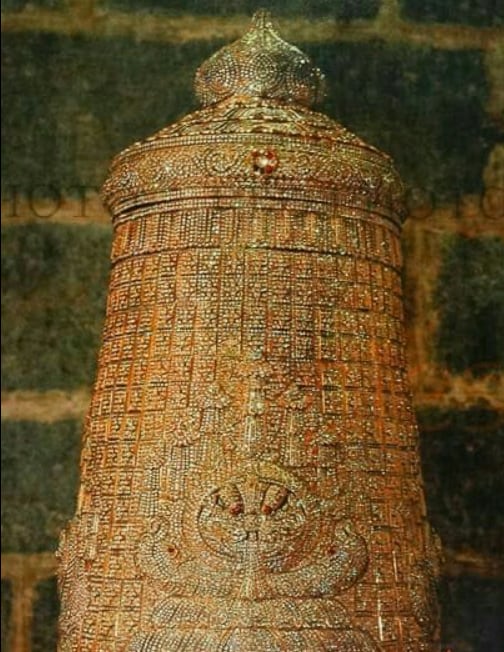 This 500-Year-Old Crown At Tirupati Was Offered By A Legendary Emperor
