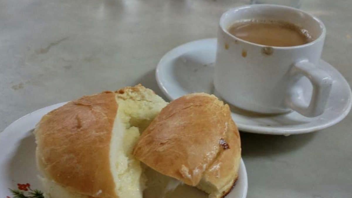 Kerala Couple Gives OG Desi Breakfast Combo ‘Bun Maska & Chai’ Cool ...