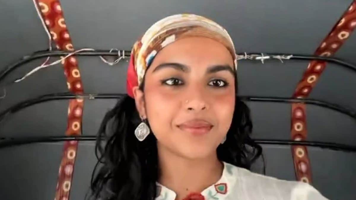 Viral Bandana Girl Forced To Quit Social Media After AI Misuses Her ...