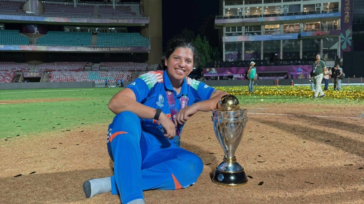 Richa Ghosh Reveals Indian Player's Reaction On Winning World Cup ...
