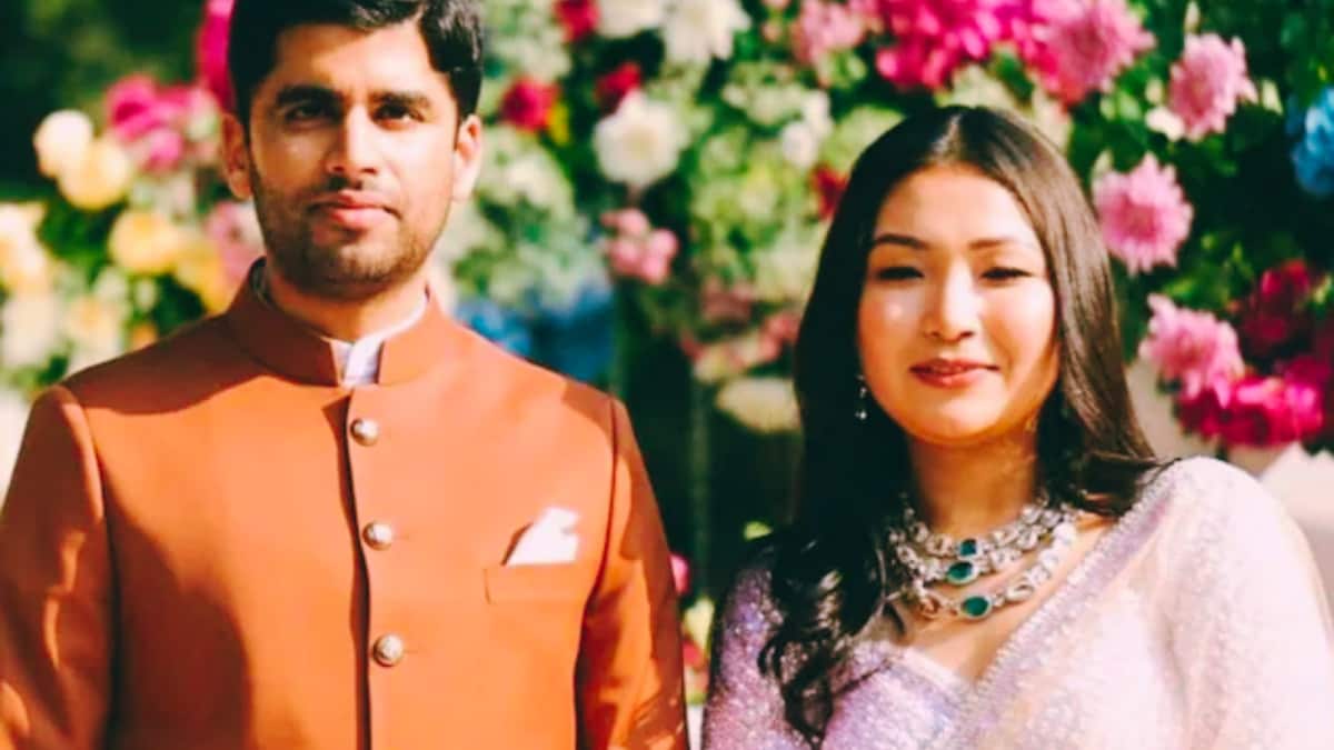 Who Is Aryan Yadav, Akhilesh Yadav's Cousin Who Wed Ladakhi Bride In ...