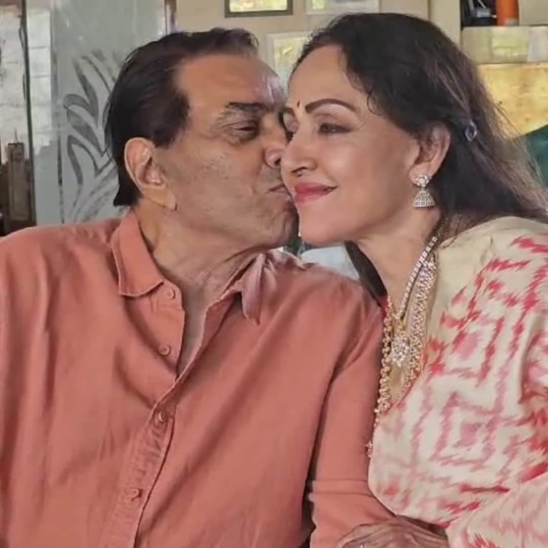 How Dharmendra Bribed His Way To Hema Malini’s Heart On Sets Of Sholay