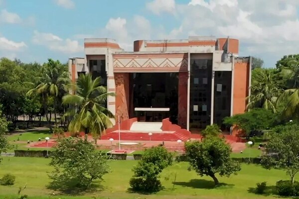Iim News: Latest Iim News and Updates at News18