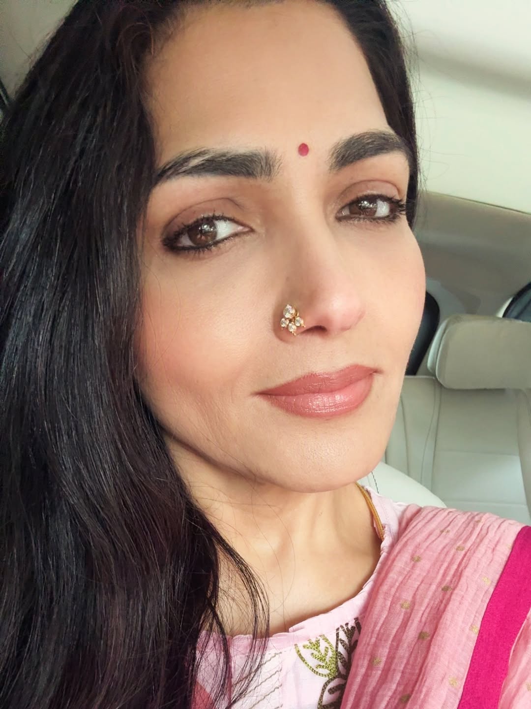 She Is A Tamil Superstar, But Debuted As A Child Actor In A Dharmendra ...