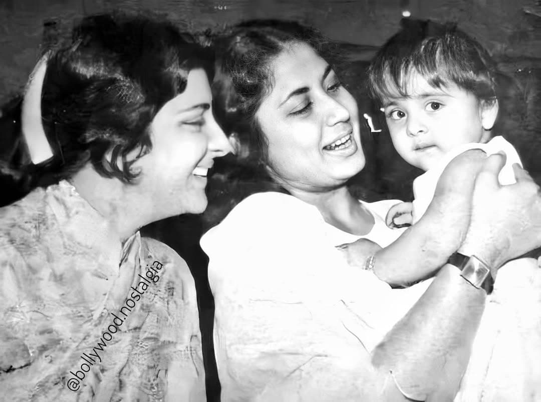 Why Did Nargis Wish 'Maut Mubarak Ho' To Dear Friend Meena Kumari In An ...