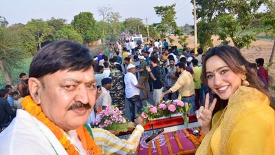 This Actor’s Dad In Congress But She ‘Predicted’ NDA’s Win Much Before ...