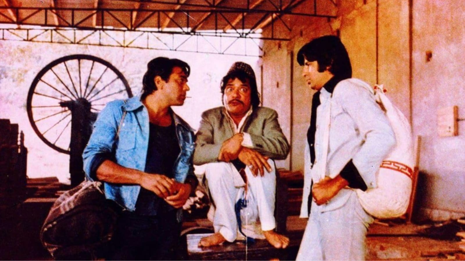 Dharmendra’s Rejected Roles That Transformed Amitabh Bachchan A Superstar
