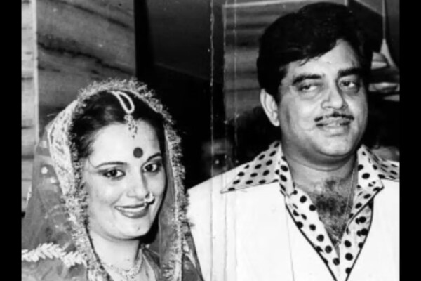 Reena Roy News: Latest Reena Roy News and Updates at News18