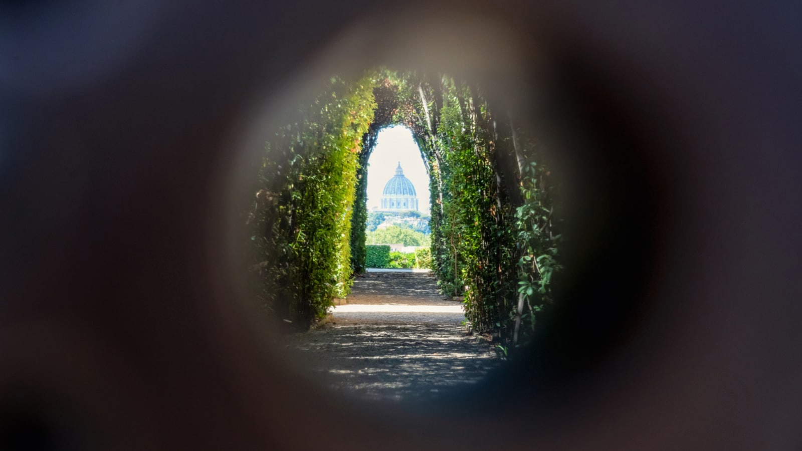 This Iconic Spot In Rome Lets You See Three Countries At Once, And ...