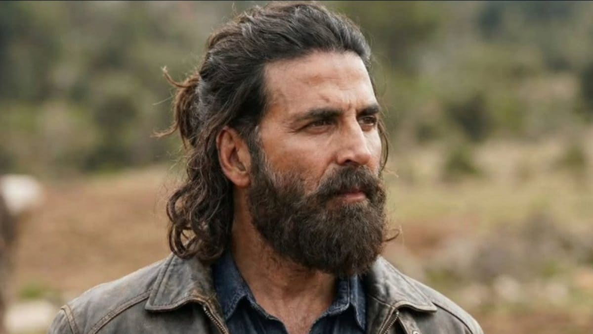 Akshay Kumar’s Look From Horror Thriller Haiwaan With Saif Ali Khan ...