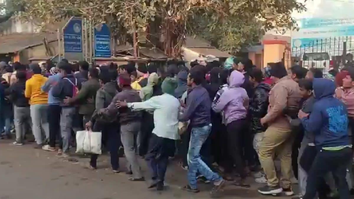 Chaos Erupts Outside Barabati Stadium As Fans Scramble For IND-SA T20 ...