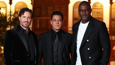 Salman Khan Poses With Hollywood Stars Idris Elba, Edgar Ramírez ...