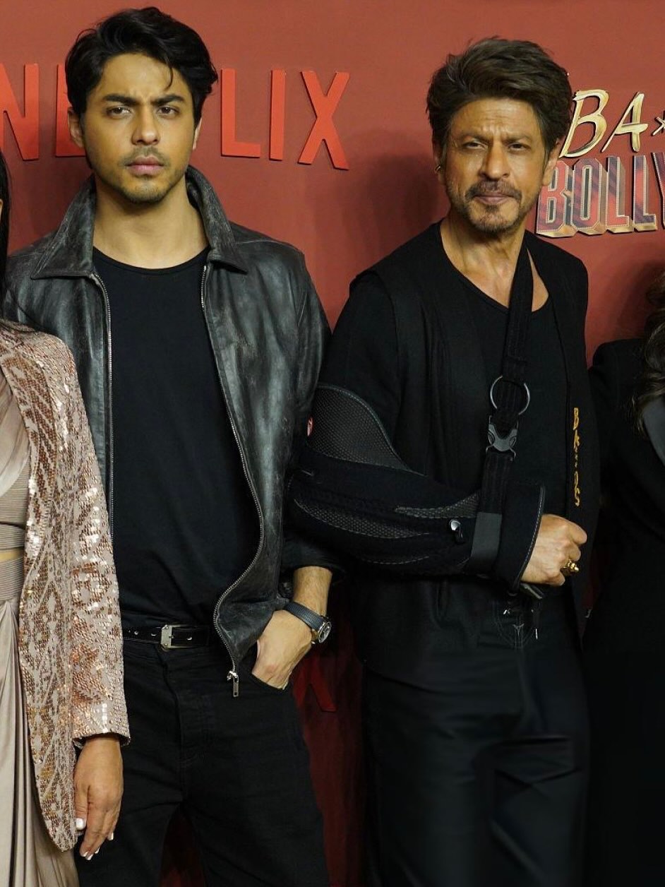 Aryan Khan Wins First Best Director Trophy For The Ba***ds Of Bollywood