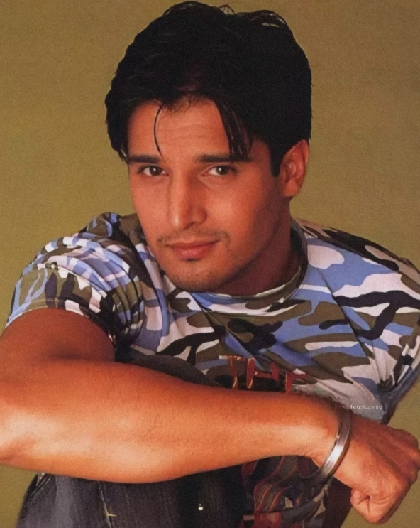 After Debut In National Award-Winning Film, He Survived 56 Flops Before ...
