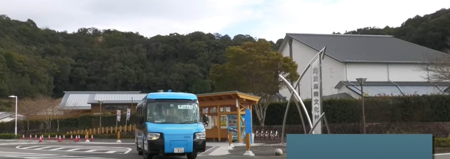 This Bus Can Convert Into High-Speed Train In 15 Seconds — You Can Ride ...