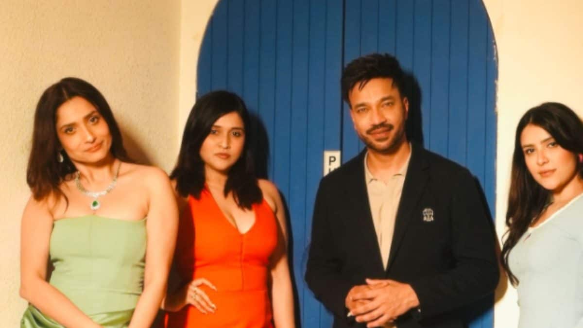 Khanzaadi’s Latest Post With Mannara Chopra Sends Bigg Boss 17 Fans ...