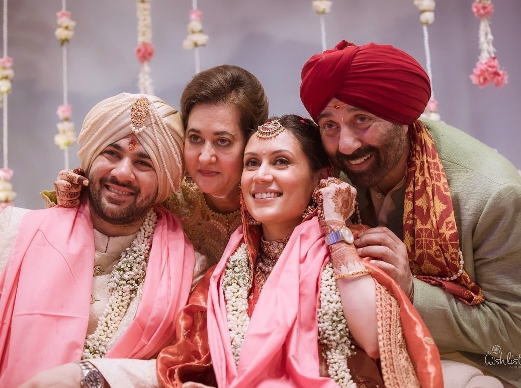 He Had A Wife & 4 Kids, But Still The Actor Begged His Co-star To Marry ...