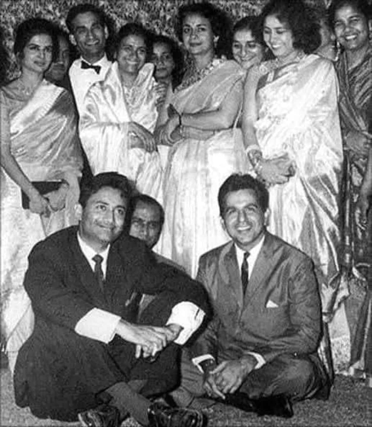 Dev Anand Loved This 20-Year-Old Actress, Wanted To Propose At Mumbai’s ...