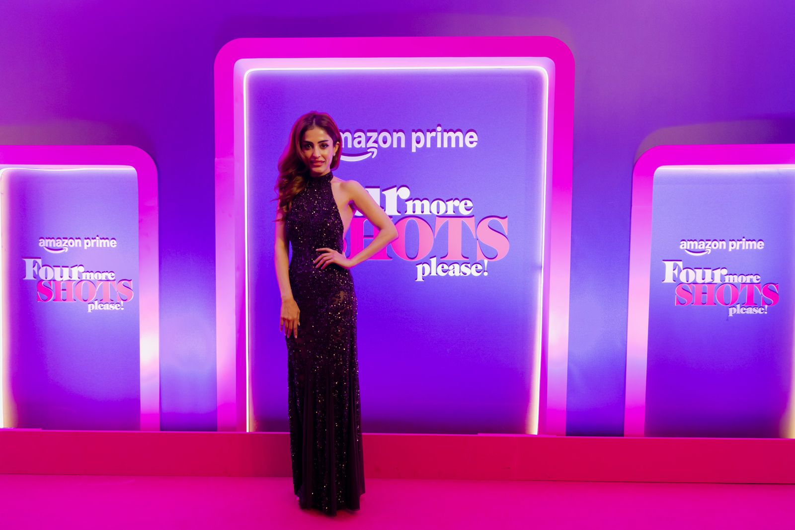 Four More Shots Please! Team At Special Season 4 Screening In Mumbai ...