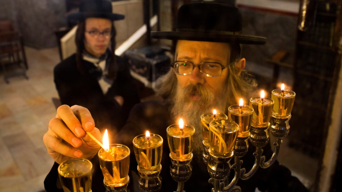 Bondi Beach Attack: What Is Hanukkah, The 'Jewish Diwali' Targeted By ...