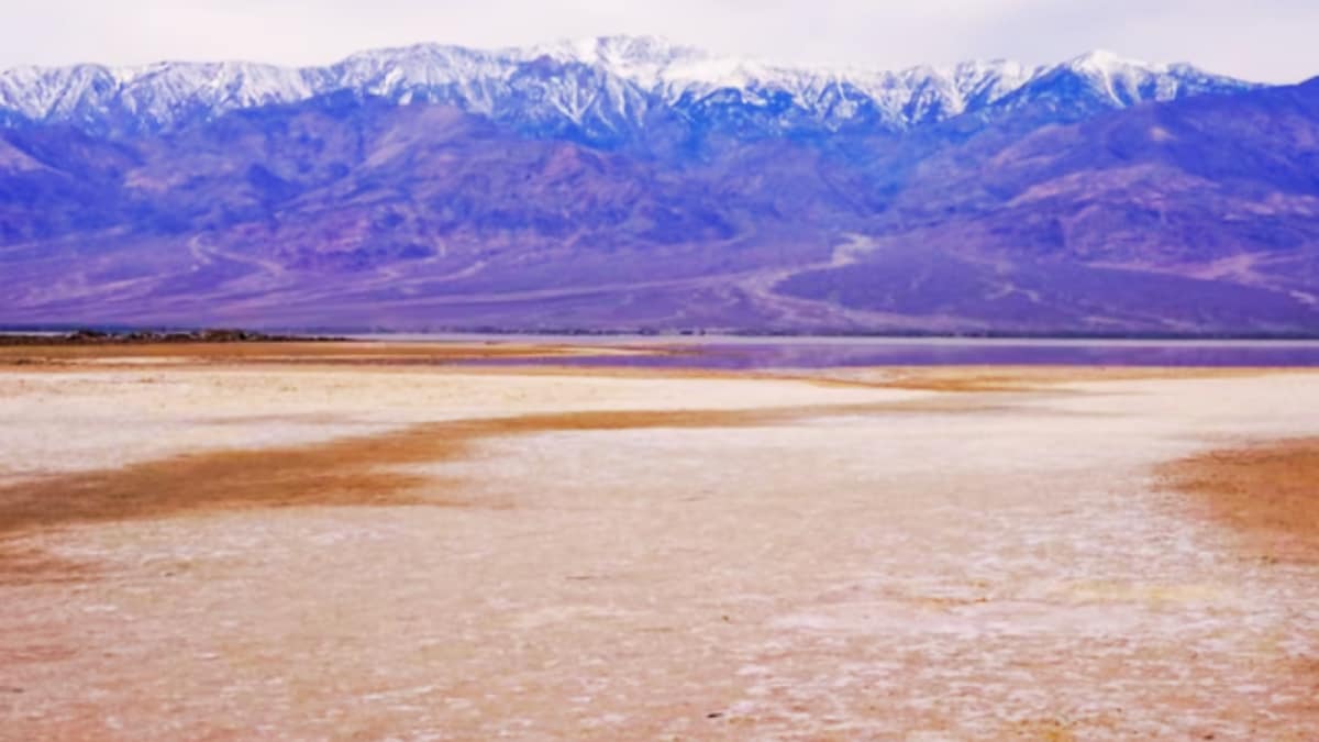 Death Valley, The Hottest Place On Earth, Is Flooded — And A Lake From ...